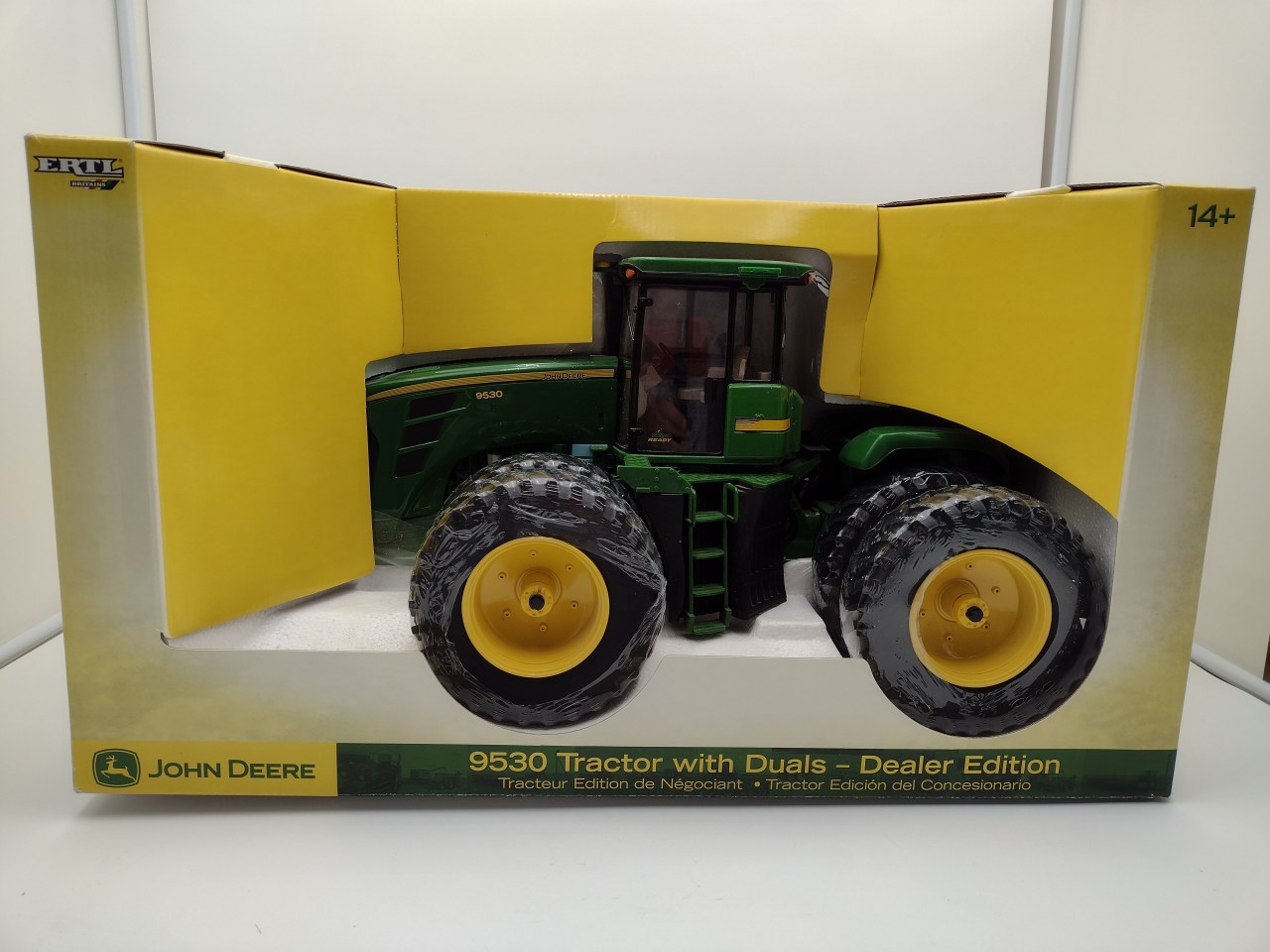 1/16 John Deere 9530 Tractor 4 W/D Duals - Dealer Edition - Madsen's ...