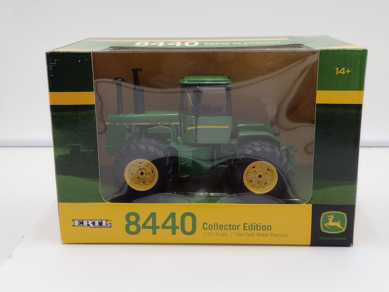 1/32 John Deere 8440 Tractor - 4 W/D Collector Edition - Madsen's Farm Toys